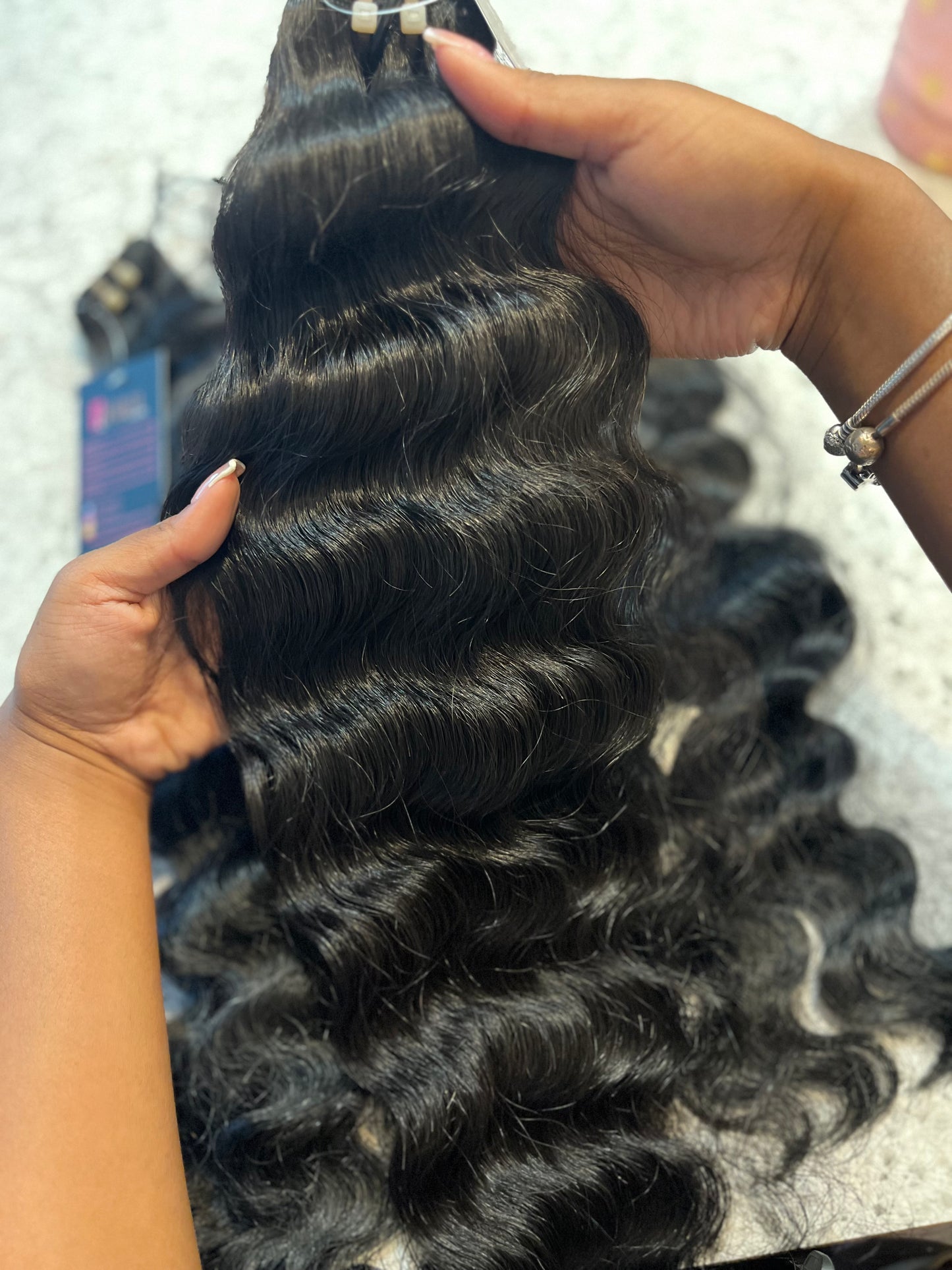 Ready To Ship Raw Bundles – D2Beauty